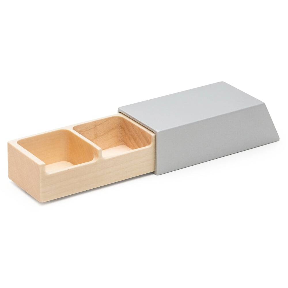 Pillendoos Monoliet, 2 compartimenten, Zilver | Manufactum