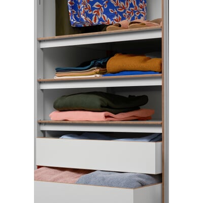 Schrank P100, Weiß / RAL 7035 Lichtgrau | Manufactum